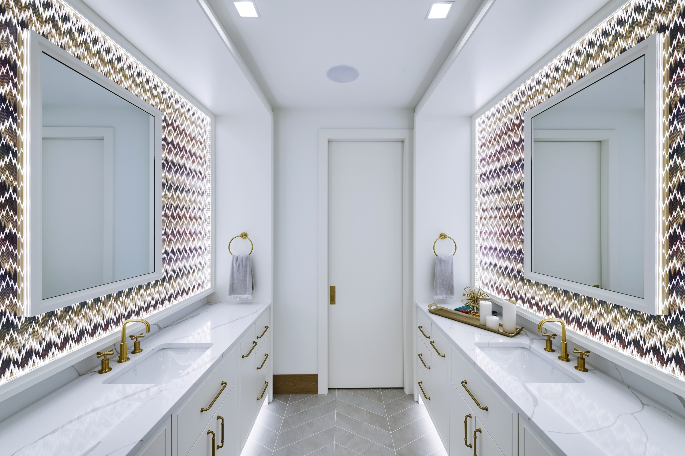 Innovative Lighting Design - Aurora One